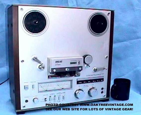 Vintage AKAI Tape decks – Photo Gallery / Archive