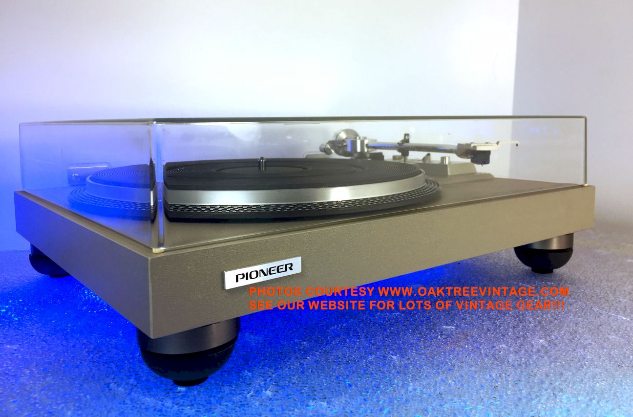 Vintage PIONEER Stereo Turntables – Reference / Photo Gallery